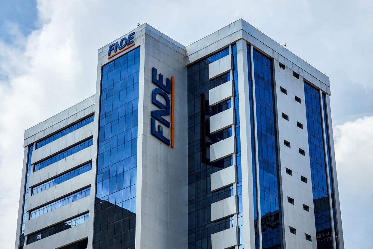 Concurso FNDE Abre 60 Vagas; Confira Detalhes Importantes Para ...